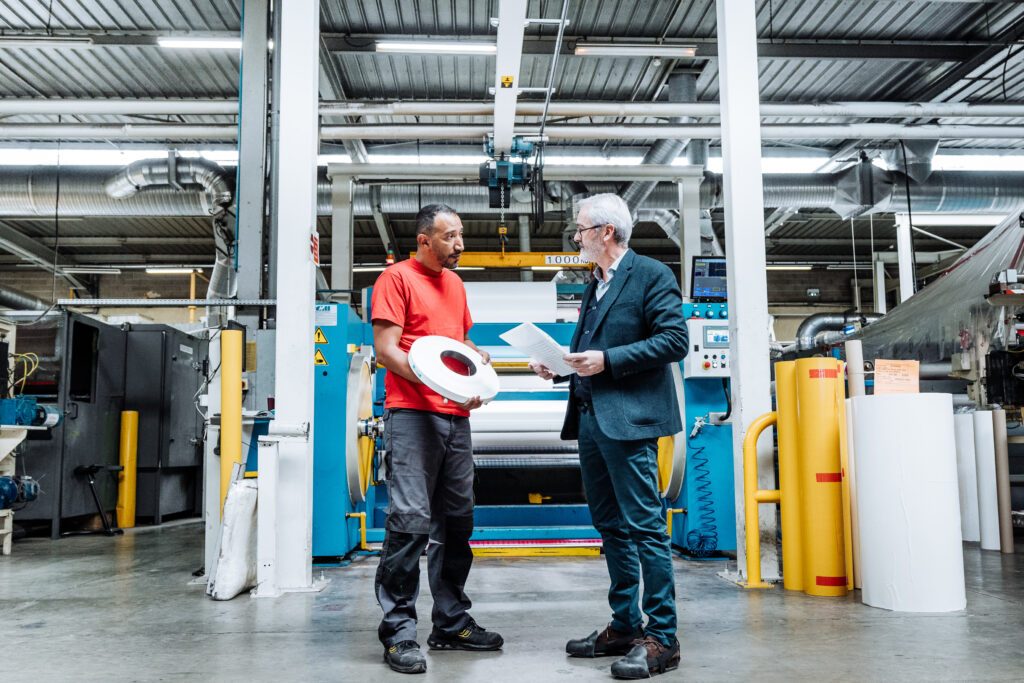 Experts en fixation et adhésifs techniques - ADESIA